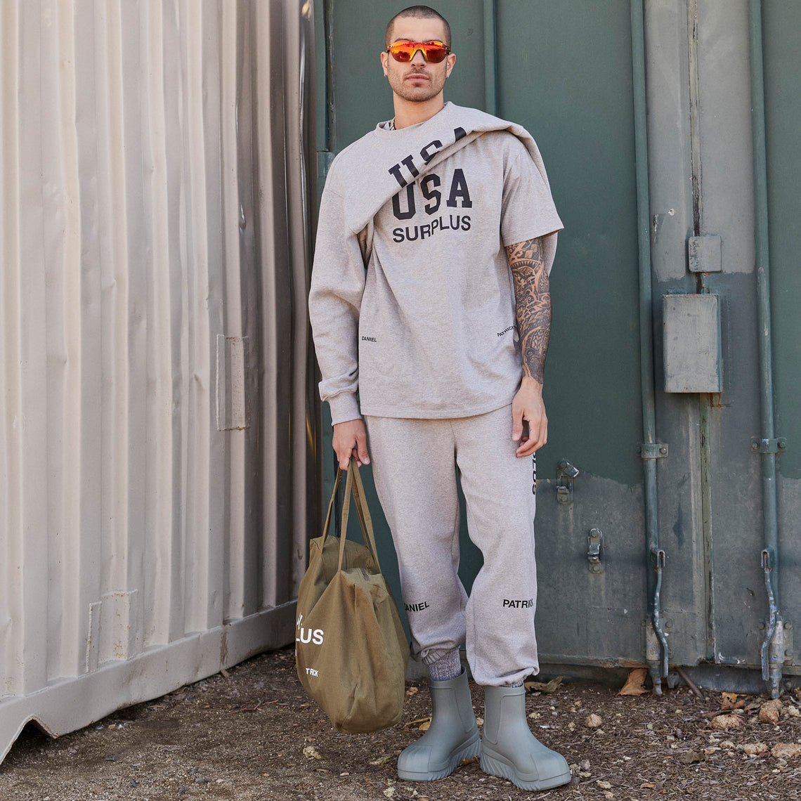 SURPLUS DANIEL PATRICK – Daniel Patrick